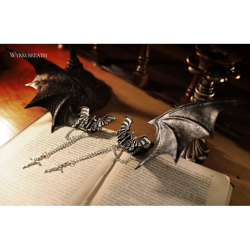 Lilith House Wyrm Breath Knitted and Leather Blouse(Reservation/Full ...